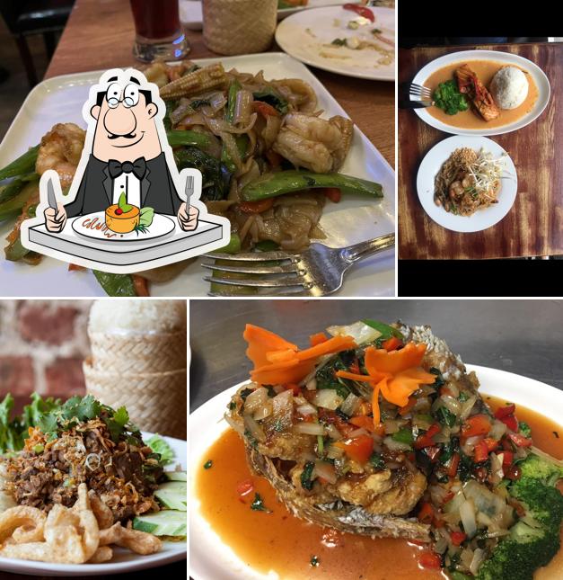 Zabb PuTawn in New York City - Restaurant menu and reviews