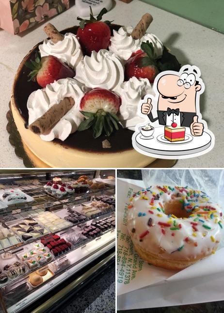 Russo Bakery, New York City, Middle Village–Metropolitan Avenue ...