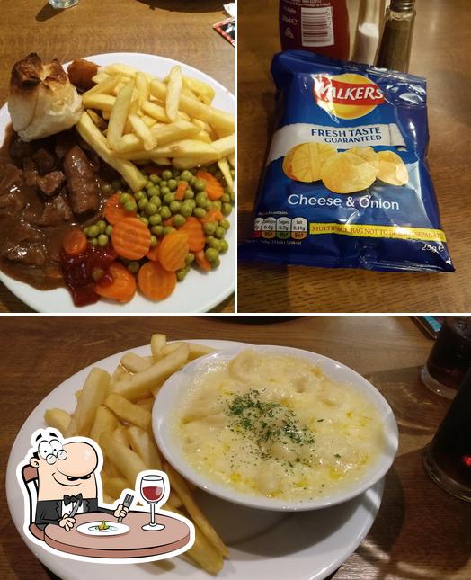 Jilts Bar, Hamilton - Restaurant menu, prices and reviews