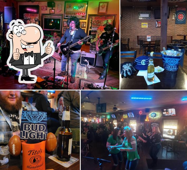 Knuckleheads Sports Bar-Grill, Michigan City - Restaurant menu, prices ...