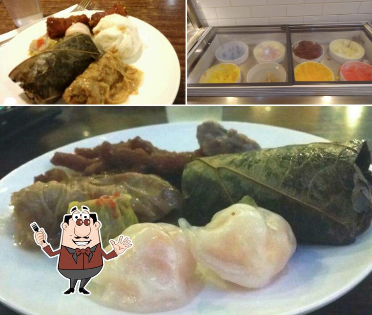 Phoenix Buffet in Red Deer - Restaurant menu and reviews