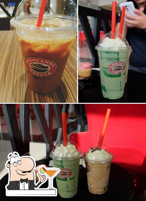 Highlands Coffee CityMall Tagbak, Iloilo City, QH7H+3C5 - Restaurant ...