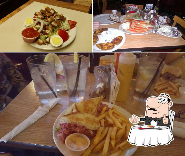 Michael's Bar & Grille, 25869 Chardon Rd in Richmond Heights ...