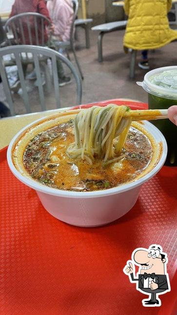 Grains Fish Noodle crystal mall in Burnaby - Restaurant reviews