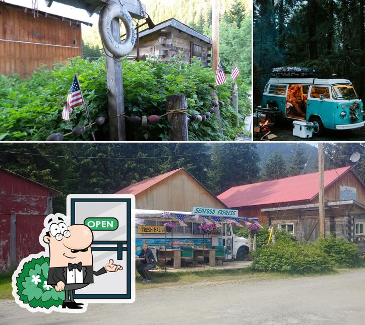The Bus, Hyder - Restaurant menu, prices and reviews