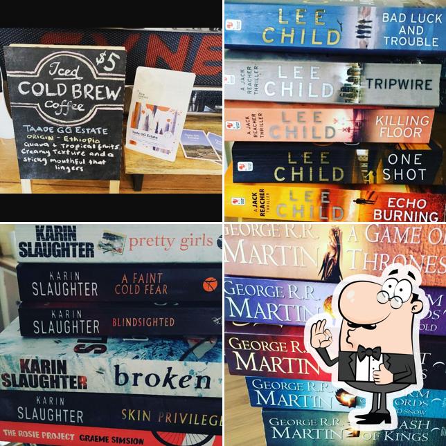 The Red Book Shop in Traralgon - Restaurant reviews