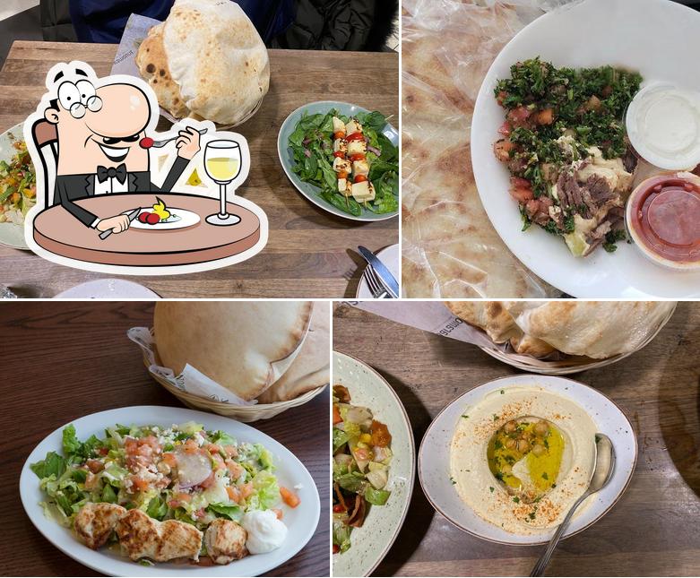 Top 7 restaurants with kids play area in Toronto, december 2025 ...