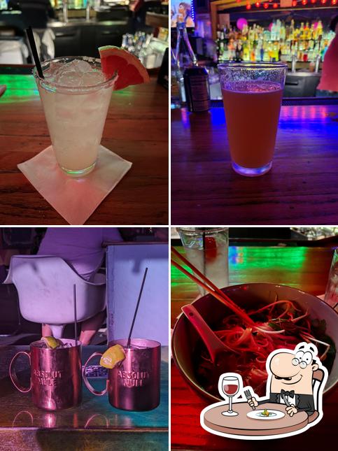 Cosmo's in Dallas - Restaurant menu and reviews