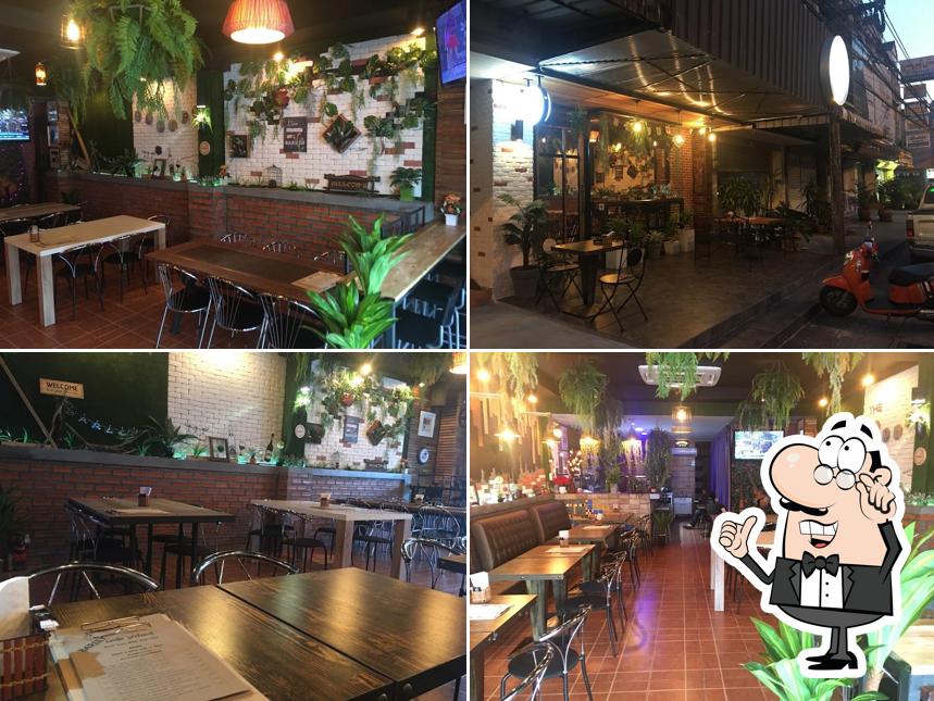 เดอะ บาร์เลย์ เรโทร คาเฟ่ & สเต็ก เลาน์จ The Barley Retro Cafe & Steak ...