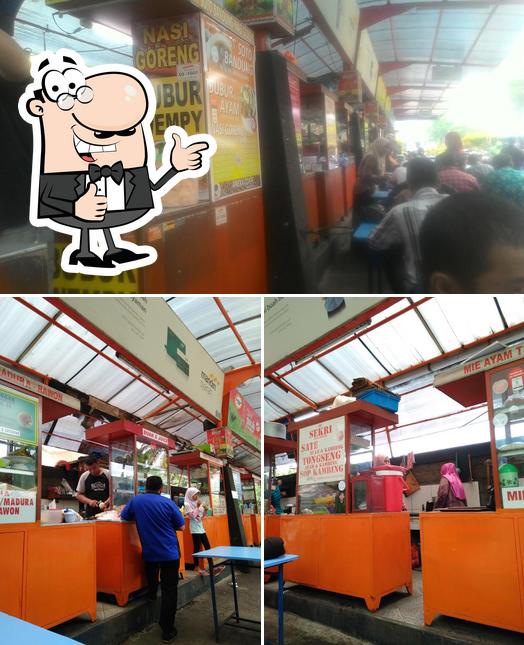 Kantin Wisma Mandiri cafeteria, Central Jakarta - Restaurant reviews