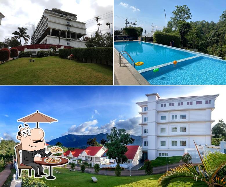 The Fog Munnar Resorts and Spa, Chithirapuram - Restaurant reviews