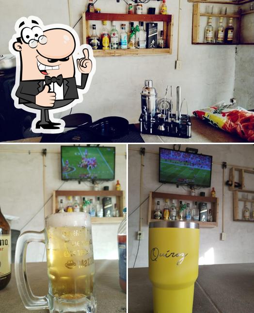 Quiroz Bar - Restaurant menu, prices and reviews
