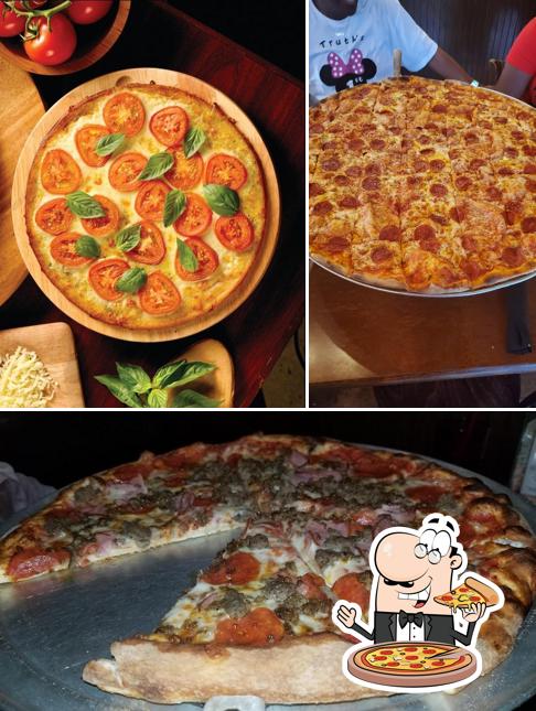 Russo's New York Pizzeria & Italian Kitchen - Sienna Plantation ...