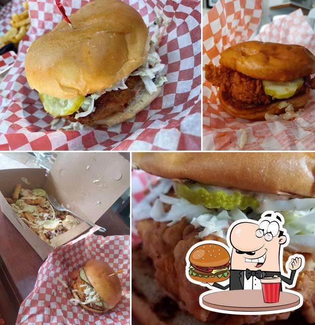 Flirty Bird Nashville Hot Chicken, Calgary - Menú del restaurante, precios y reseñas