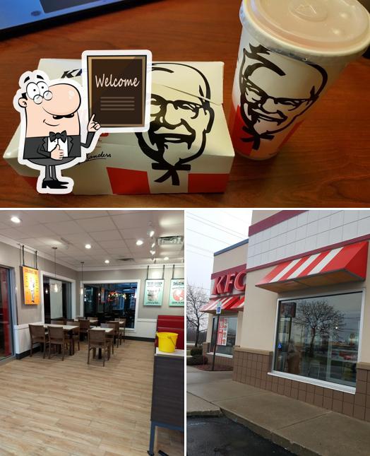 KFC, 1445 W Bristol Rd in Flint - Restaurant menu and reviews