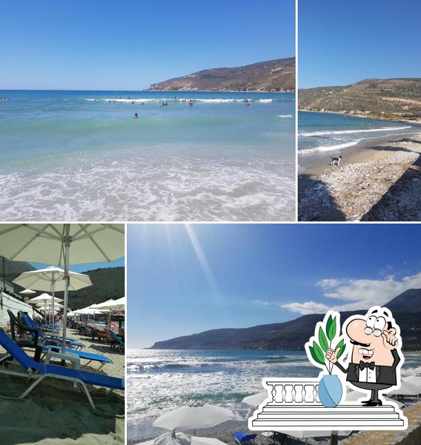 OASIS Cafe Beach Bar, Neo Itilo - Restaurant reviews