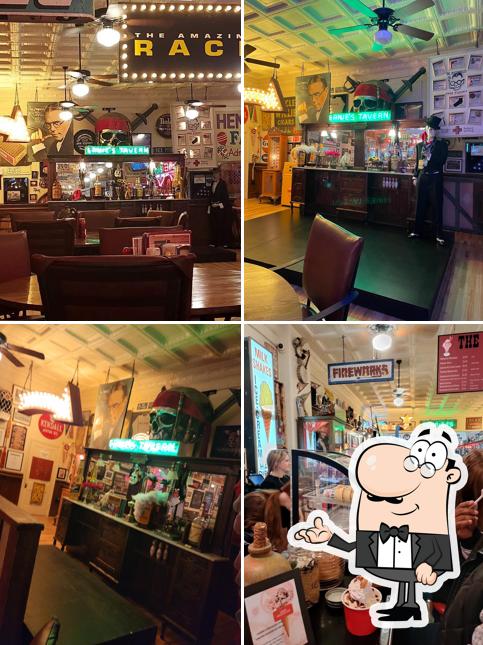Ernie's Tavern (Olde Bloomfield Meeting Hall), Bloomfield - Restaurant ...