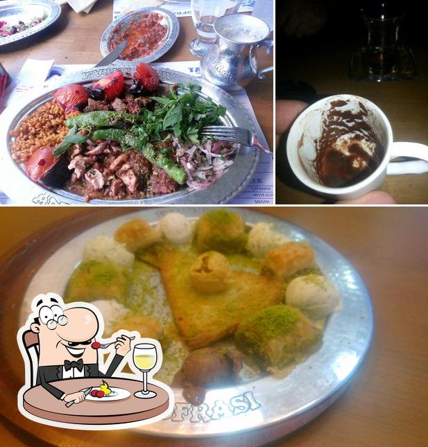 Antep Sofrası - Bir Lezzet Sanatı, Izmir - Restaurant reviews