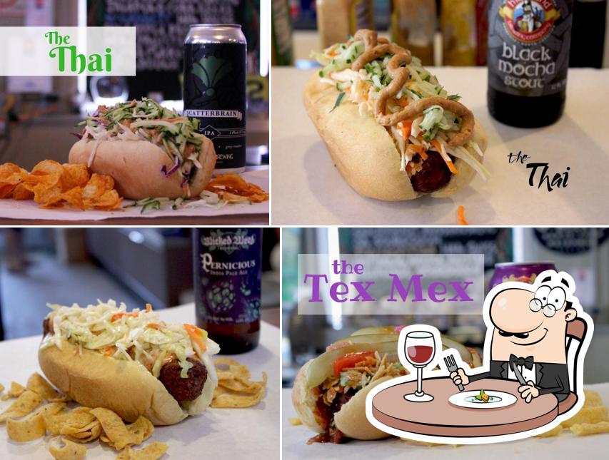 Curious Dog Hotdogs & Sandwiches in Knoxville - Restaurant menu and reviews