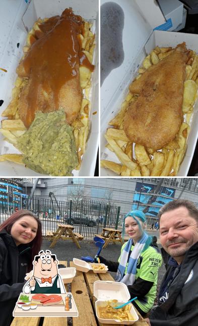 Maine Road Chippy, Manchester - Restaurant menu, prices and reviews