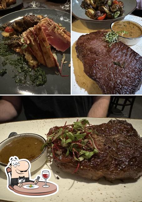 Hook & Cleaver, Mukilteo - Restaurant menu, prices and reviews