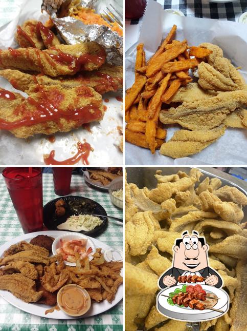 Shiver Creek Fish House (Simpson County Location) in USA - Restaurant ...