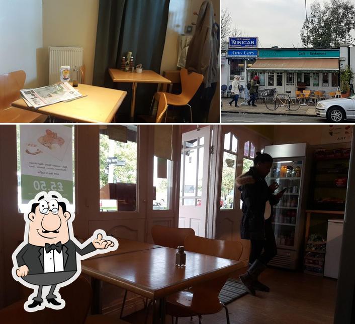 Blend Cafe, Brentford - Restaurant menu, prices and reviews