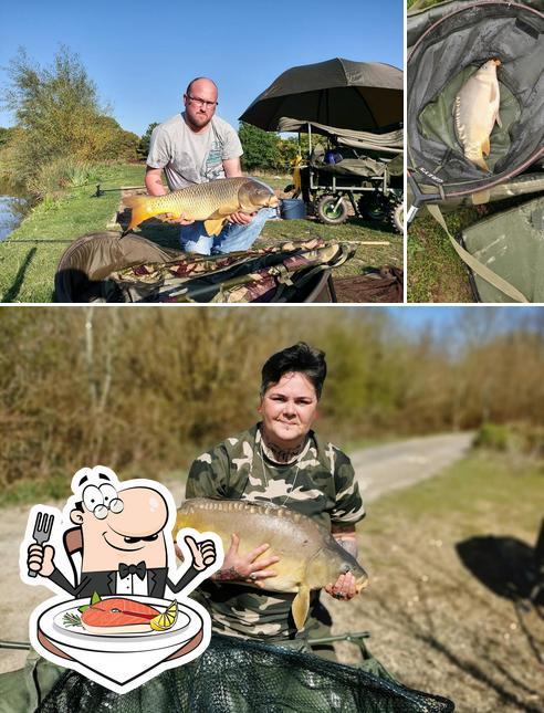 Sumners Ponds in Barns Green - Restaurant reviews