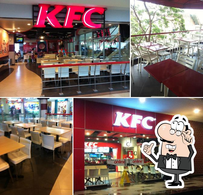 KFC restaurant, Jakarta, Plasa Cibubur Jalan Alternatif Cibubur No.40 ...