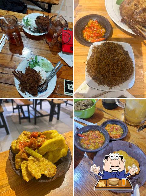Nasi Bebek Pak Janggut PTC restaurant, Surabaya - Restaurant reviews