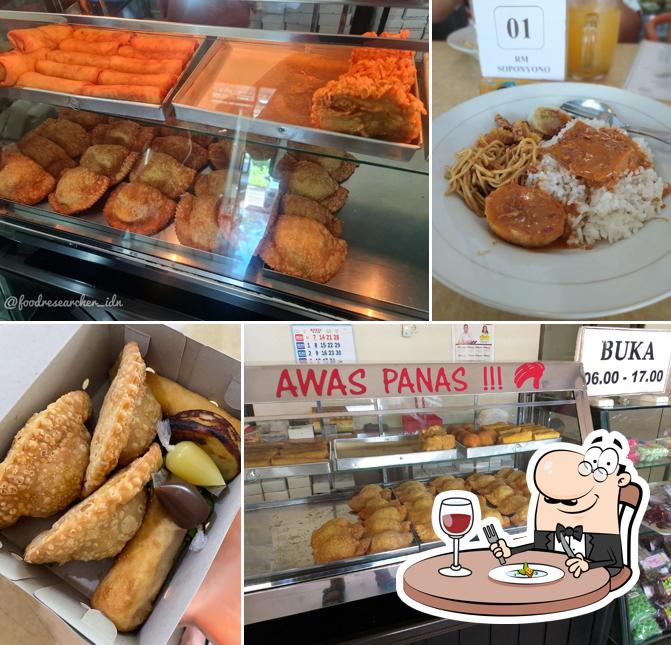 Pastel Soponyono restaurant, Kaliboto Kidul - Restaurant reviews