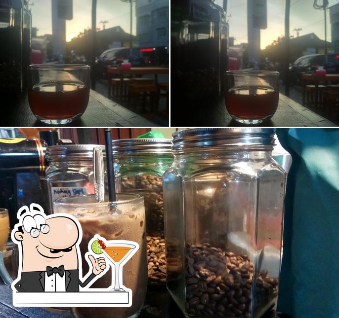Kopi Juang cafe, Tarakan - Restaurant reviews