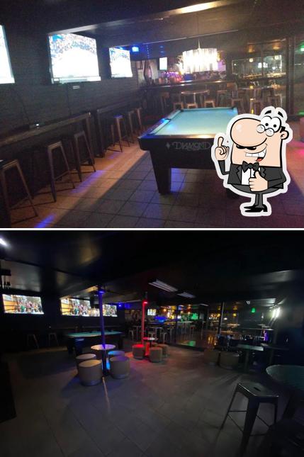 The lucky rabbit bar in San Antonio - Restaurant reviews