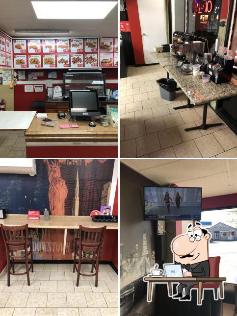 Hamza Halal Food & Grill in Mastic Beach - Restaurant menu and reviews