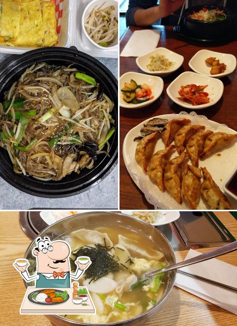 Nuri Village, Waterloo - Restaurant menu, prices and reviews