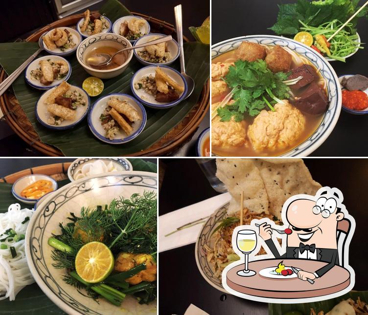 Tonkin Annam restaurant, Bangkok, 69 ท่าเตียน ถ.มหาราชบรมมหาราชวัง พระ ...