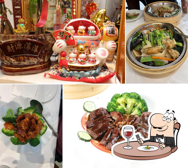 Lady Chow Kitchen, New York City - Restaurant menu, prices and reviews