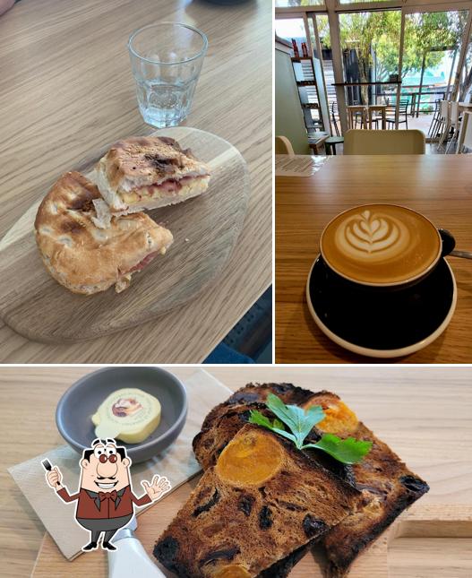 The Walkway Village Cafe, Caloundra - Restaurant menu, prices and reviews