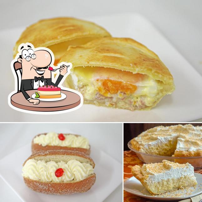 Top 5 restaurants with meat pies in Whangaparaoa, august 2025 ...