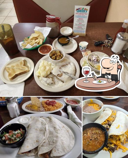 Delicious food delivery in Red Oak