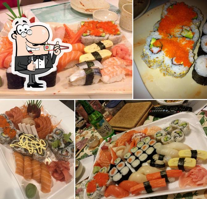 Sushi Sushi Japanese Restaurant, 9830 Hwy 48 in Markham - Restaurant ...