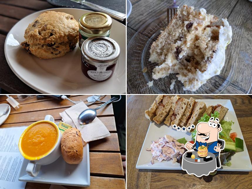 The Barnyard Cafe, Brentwood - Restaurant menu, prices and reviews