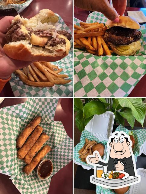 5-8 Club, Minneapolis - Restaurant menu, prices and reviews