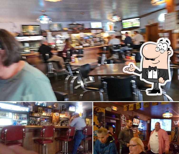Fergie's Bar & Restaurant in Lemay - Restaurant menu and reviews