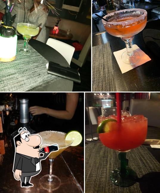 BR Bar in Country Club Hills - Restaurant menu and reviews
