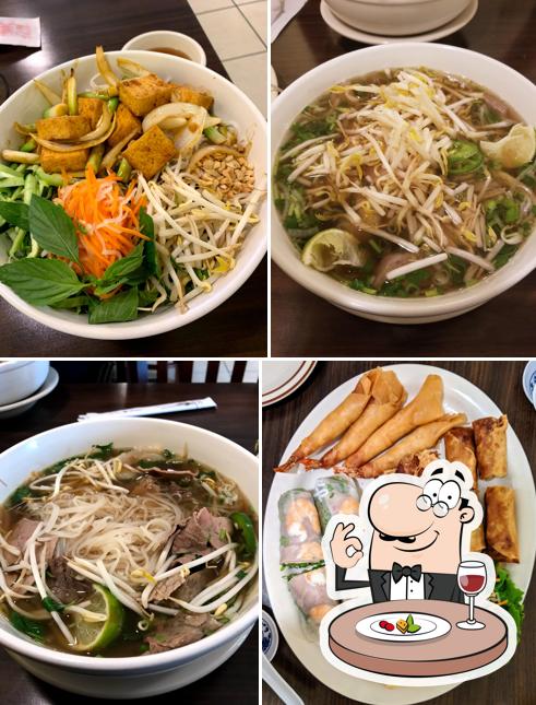 Pho Tan in Lakeland - Restaurant menu and reviews
