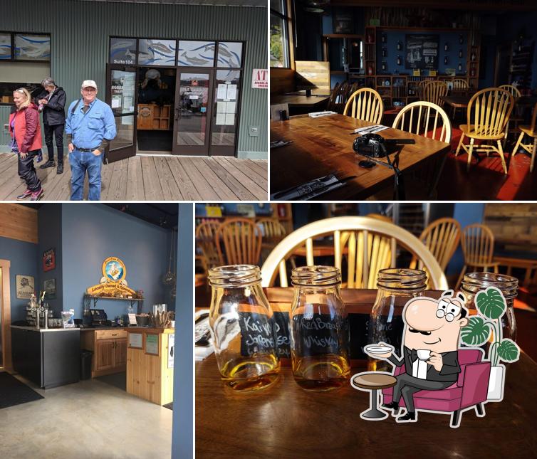 Bar Harbor Ale House, Shops at the Cannery, 55 Schoenbar Rd in ...