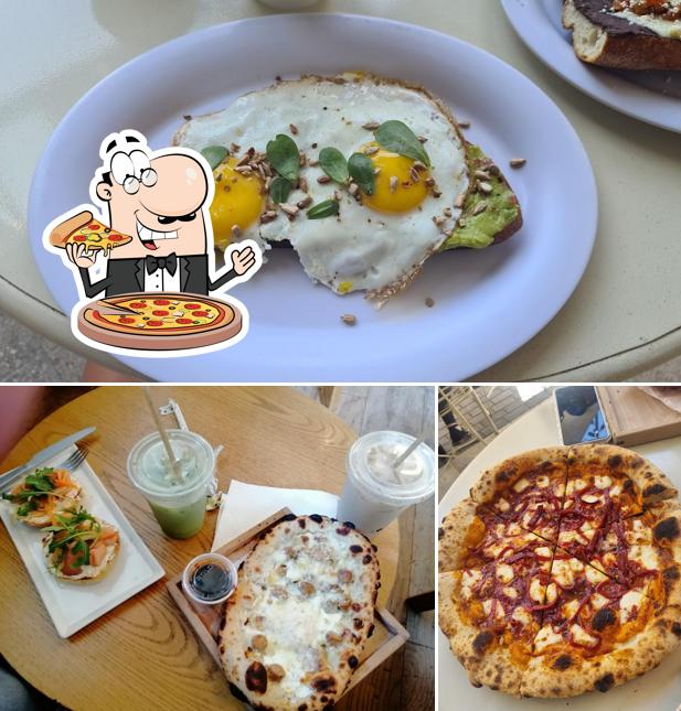 Café BreAd Arboleda, San Pedro Garza García, Parque Arboleda. Av. Roble ...