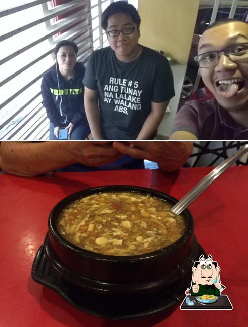 Yan Kee, Manila, Gil Puyat - Restaurant menu, prices and reviews