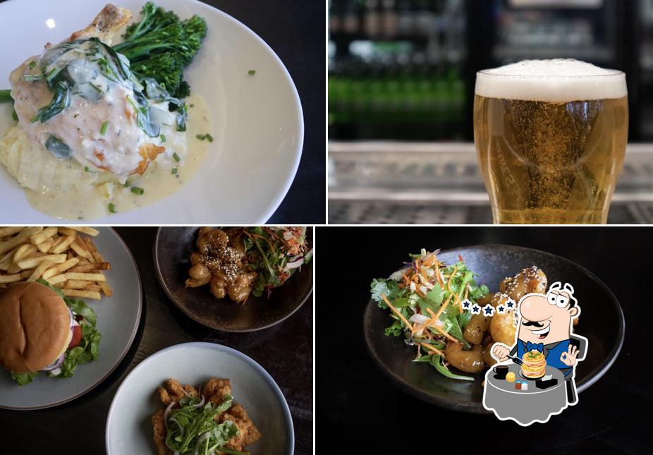 Gallopers Sports Club, Ascot - Restaurant menu, prices and reviews